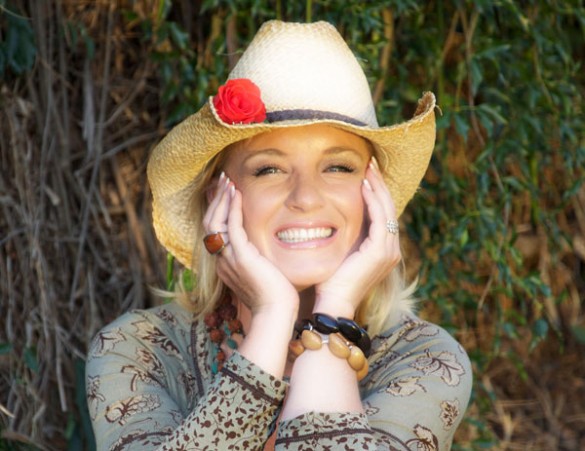 Sunette Bridges | Faith & Heritage